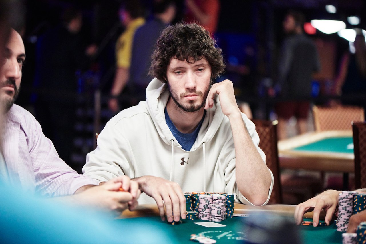 Daniel Ott Shoots and Scores | PGT