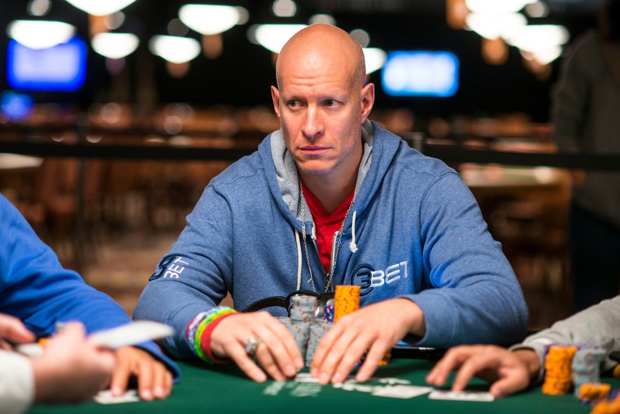 Poker After Dark: Greg Mueller, Eric Worre Join "Voices Carry" | PGT