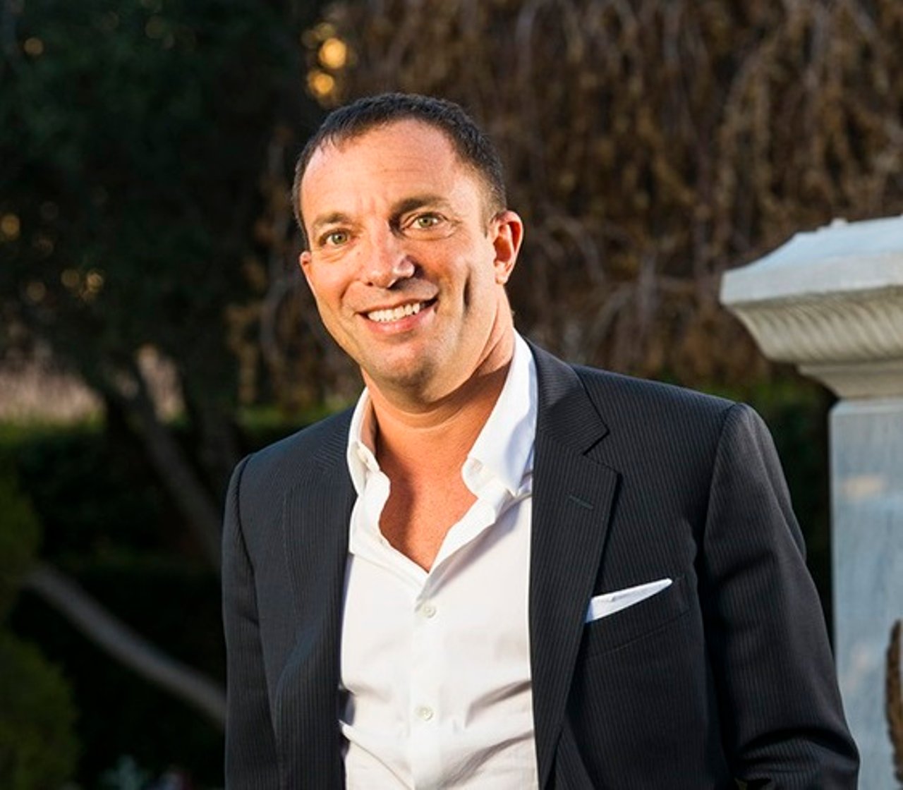 Bloomberg Profiles Caesars' Mitch Garber's 2016 W-2 | PGT