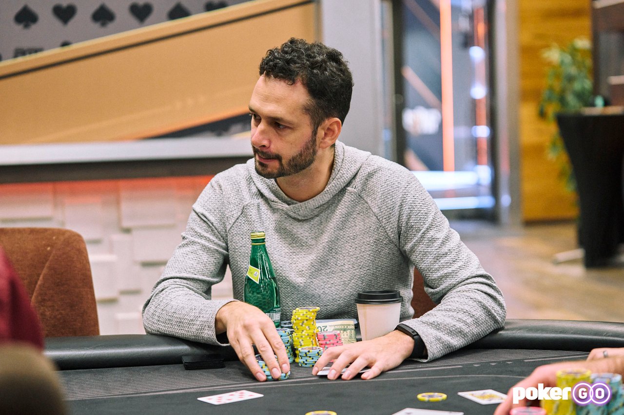 Alex Livingston Leads the 13 Remaining Players in Event #9: $25,300 10 ...