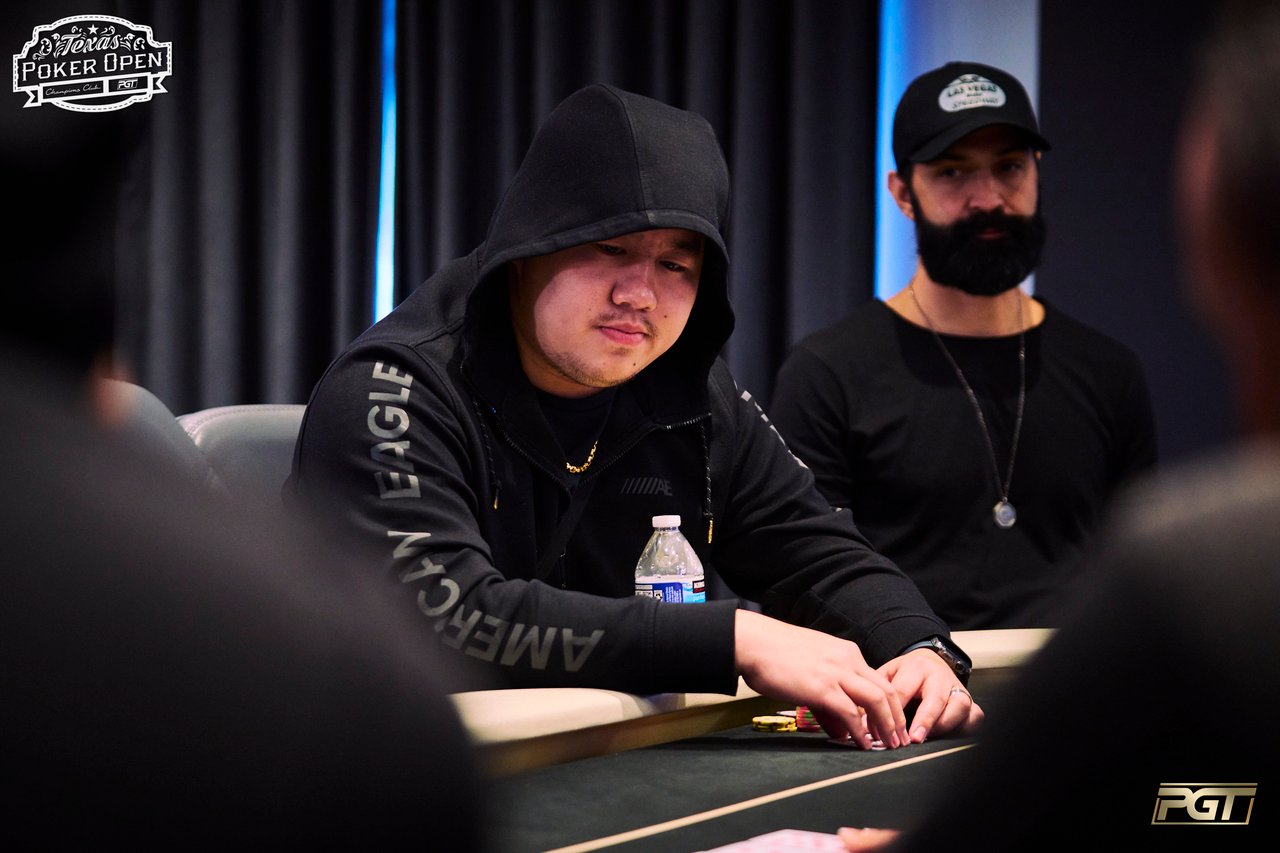 Philip Chow Eliminated on the Day 1B Bubble by Jason Hickey | PGT